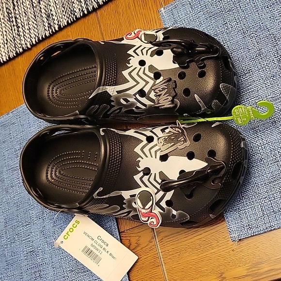 CROCS | Shoes | New Crocs Venom Spiderman Clogs Multiple Sizes ...